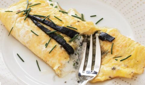 Beginner's guide to Osetra Caviar: All about Osetra Caviar.