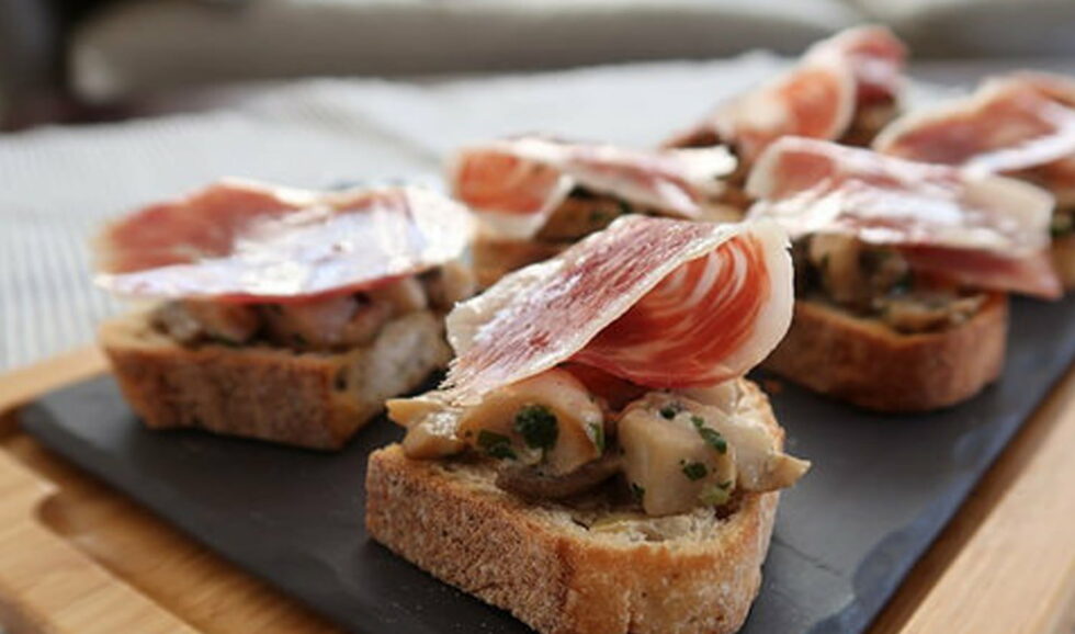 All about Spanish Meats and Caviar for thanksgiving dinner, enjoy ...