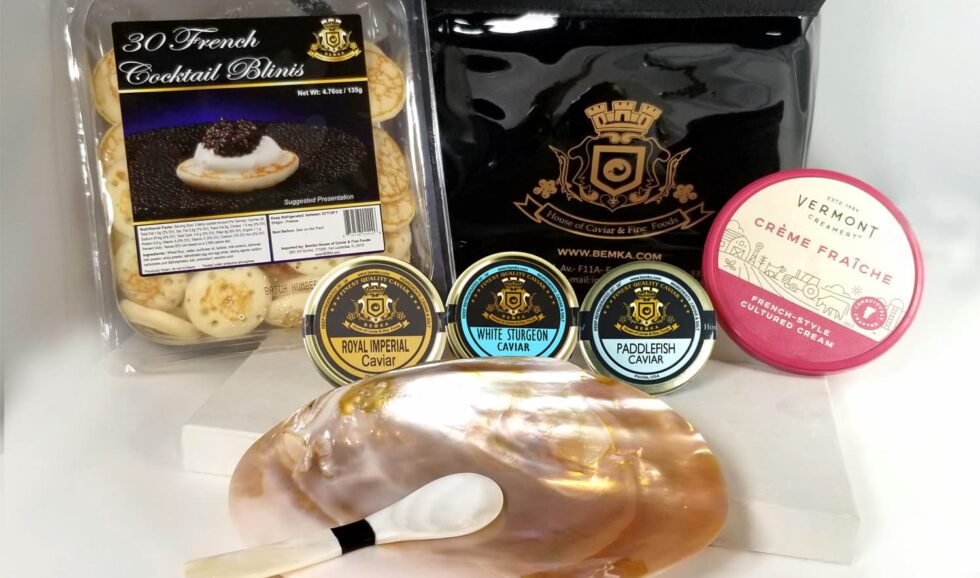 The best way to celebrate new year in Family: Caviar gift for everyone!