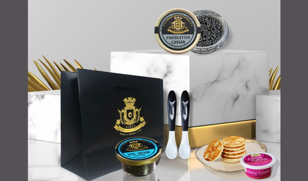 The best way to celebrate new year in Family: Caviar gift for everyone!
